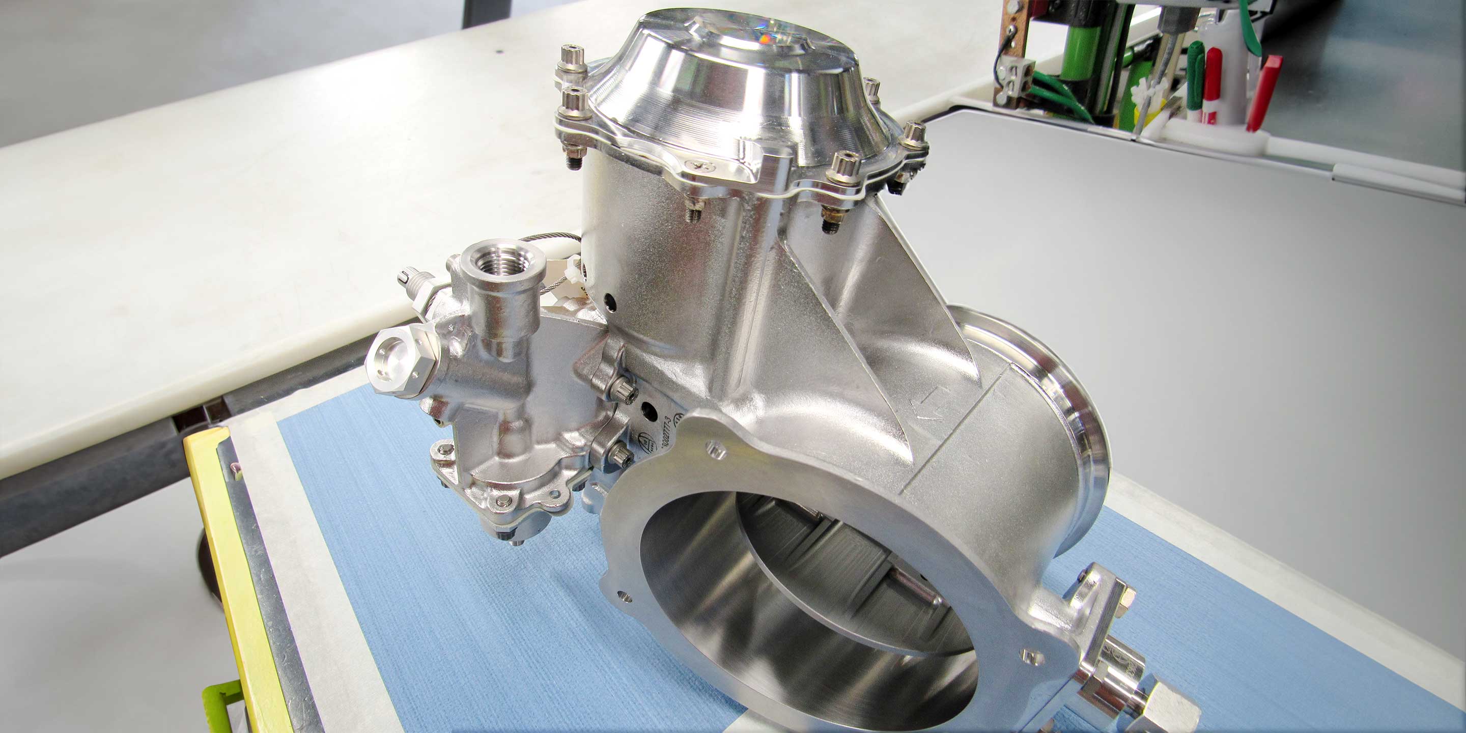 Honeywell Partners With Fokker Services Group For Repair And Overhaul ...