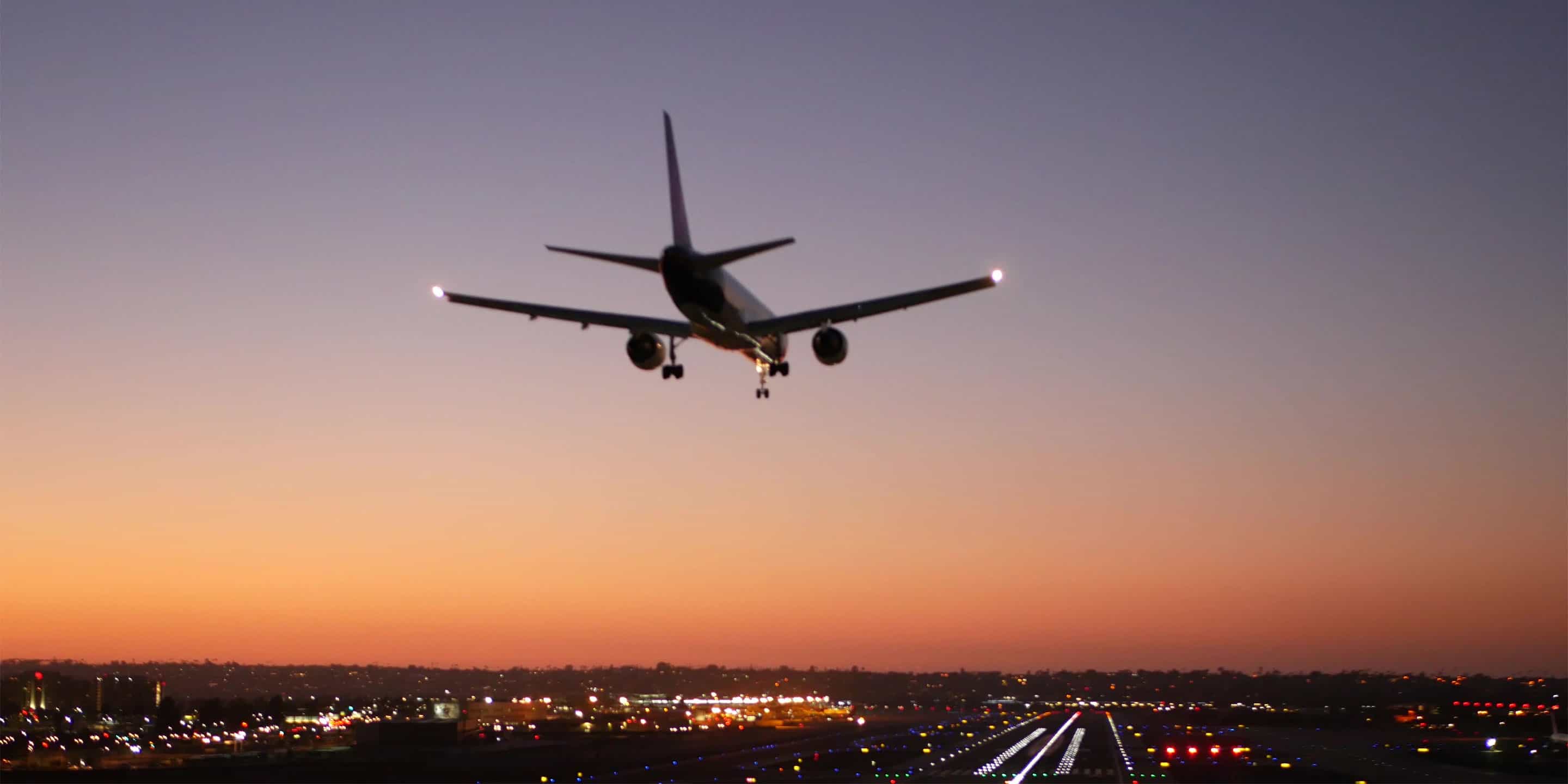 Airlines See the Light with Honeywell LED Solutions